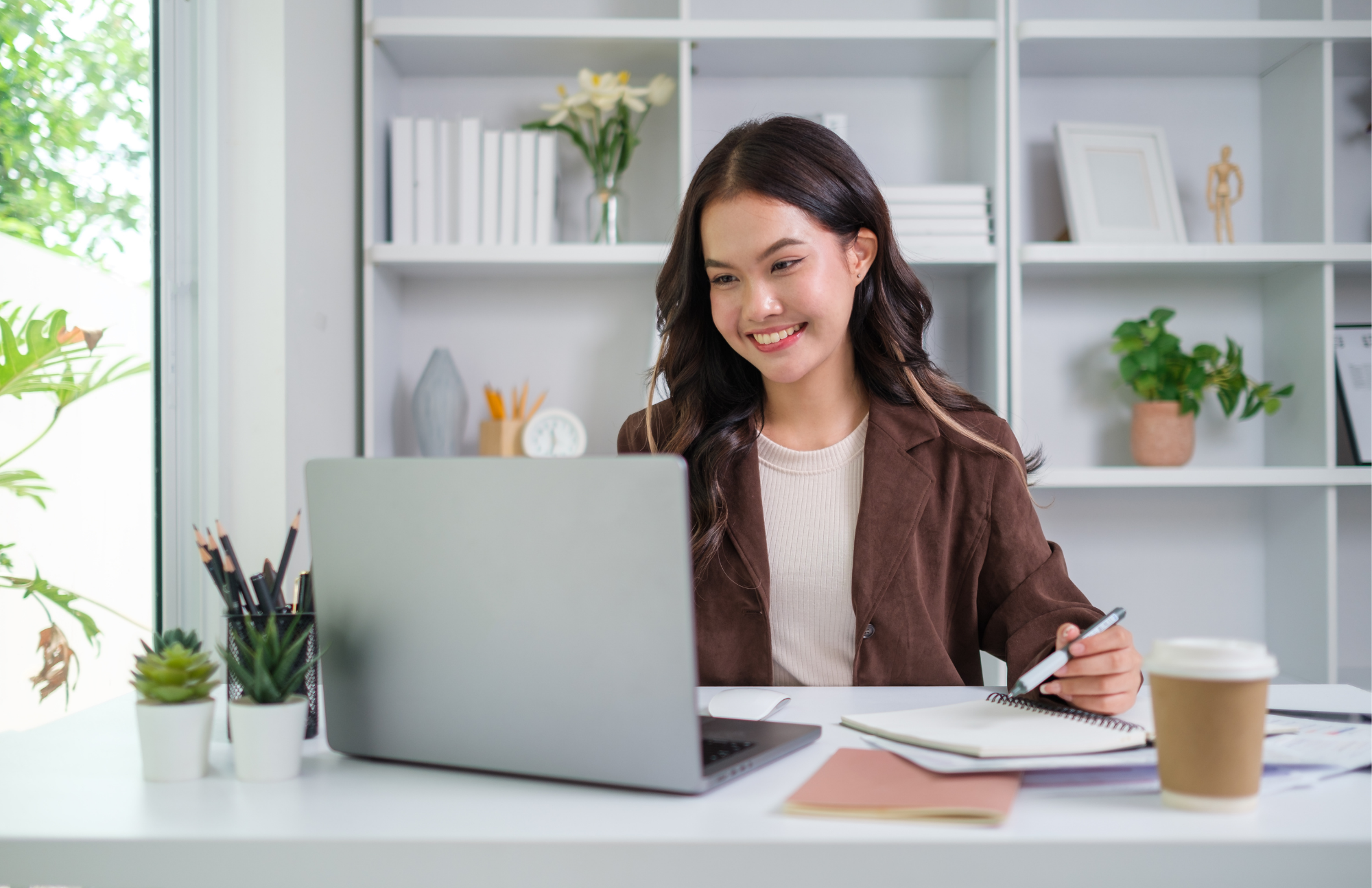 Virtual Administrative Assistant: Top 9 In-demand Skills for your Resume